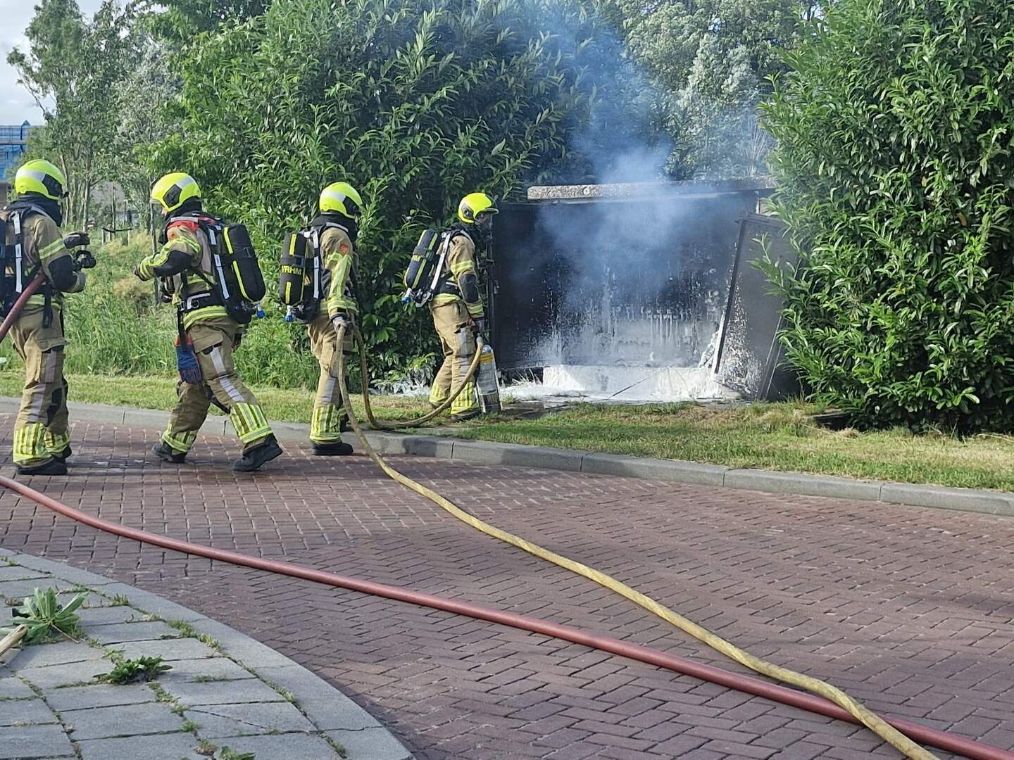Brand in transformatorhuisje Hazerswoude-Dorp, nog 40 huishoudens ...