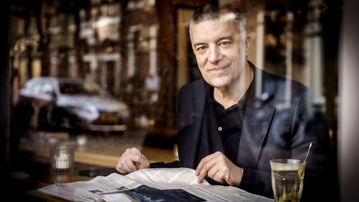 Leidse journalist en presentator Pieter van der Wielen speelde ...