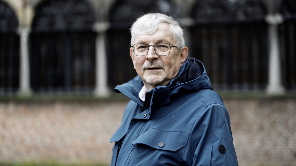 Deze AIVD’er promoveerde op extreemlinks. ’Ik wist precies waar de ...